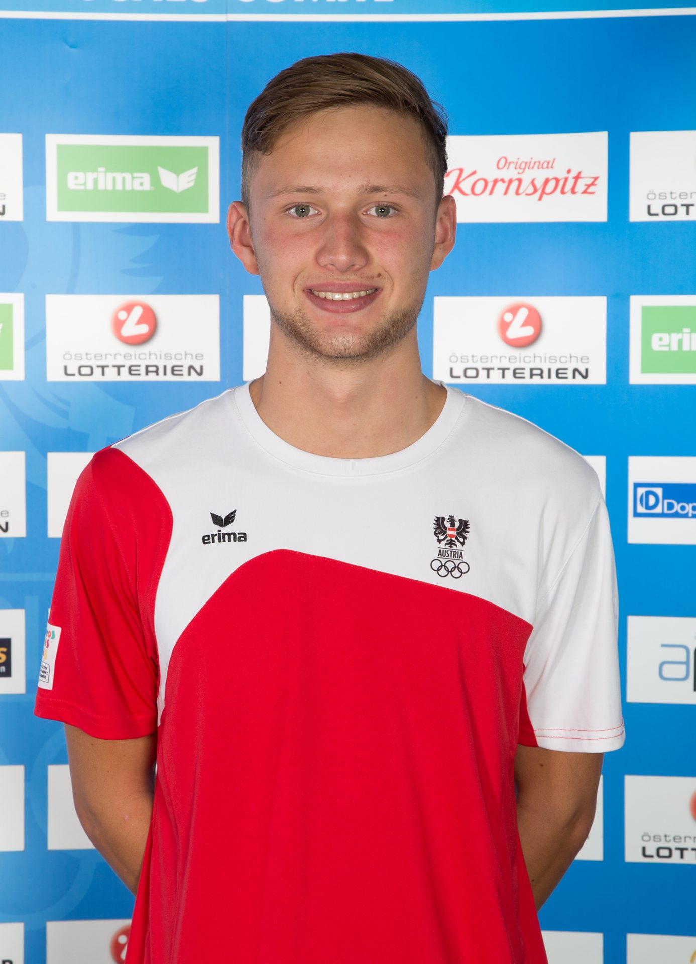 OLYMPIA – Simon Bucher mit Platz 37 über die 100m Schmetterling ...