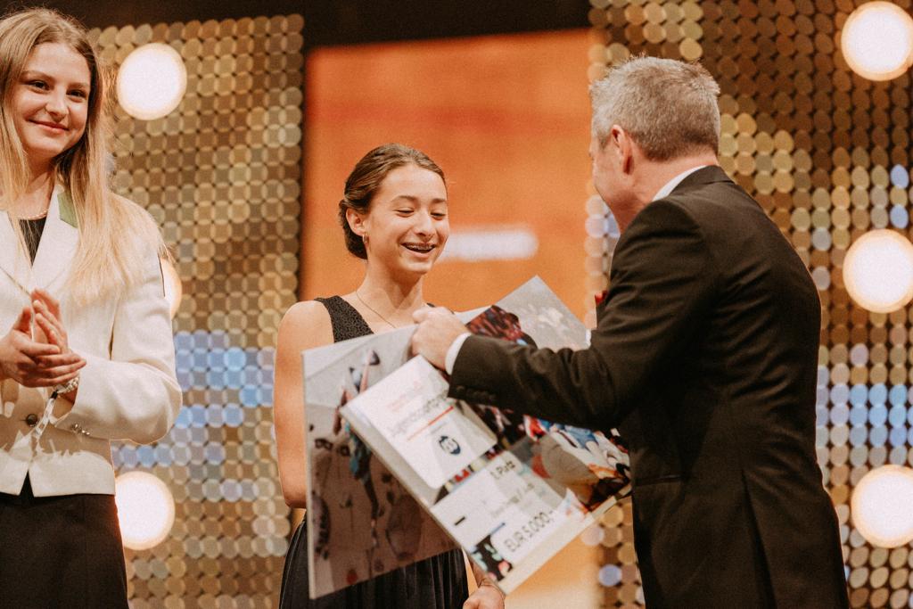 Flora Oblasser erhält den Sporthilfe Jugendsportpreis 2022 ...